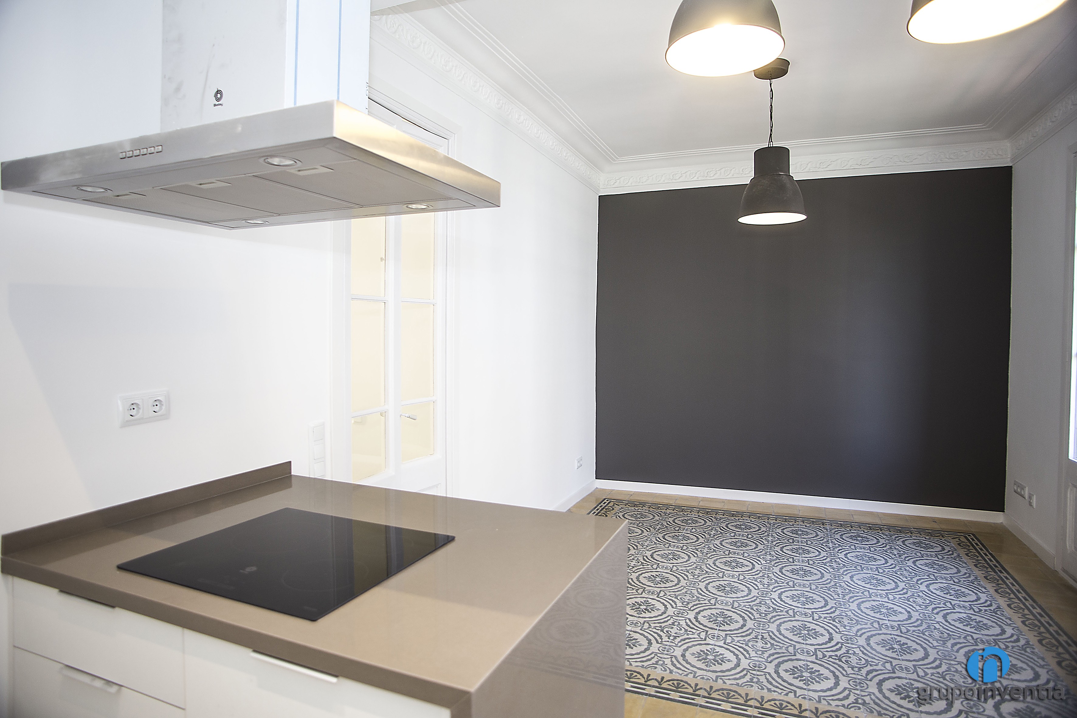 Reforma integral finalizada en calle Rocafort - Grupo Inventia