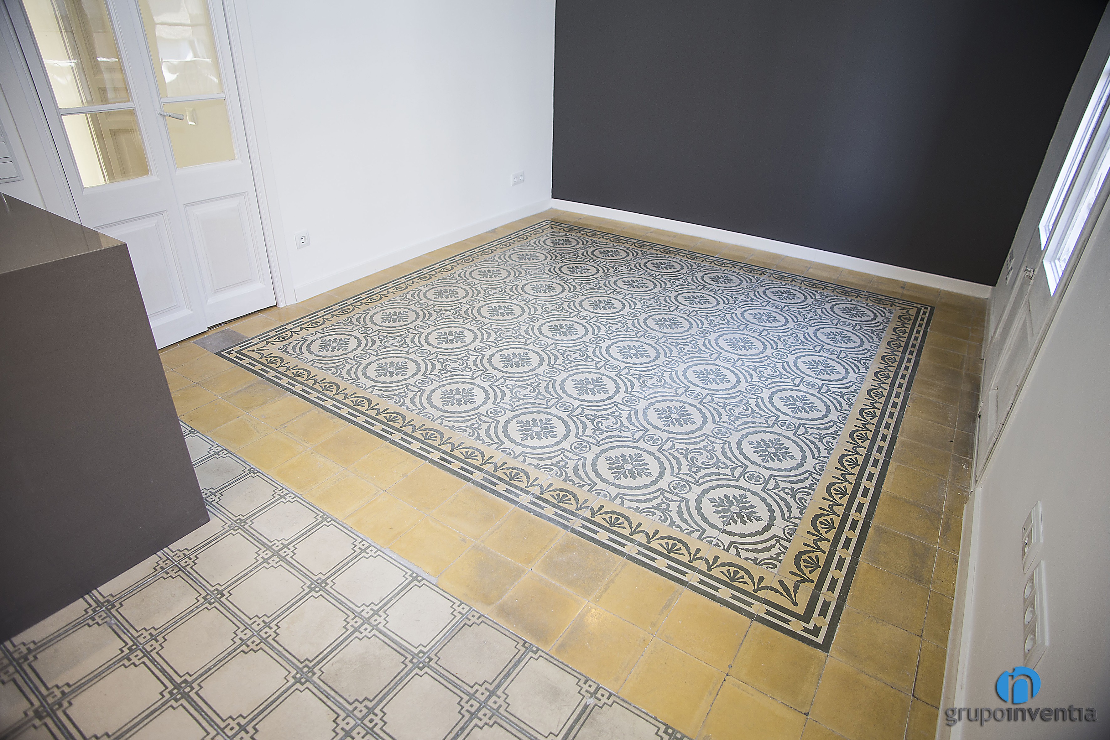 Reforma integral finalizada en calle Rocafort - Grupo Inventia